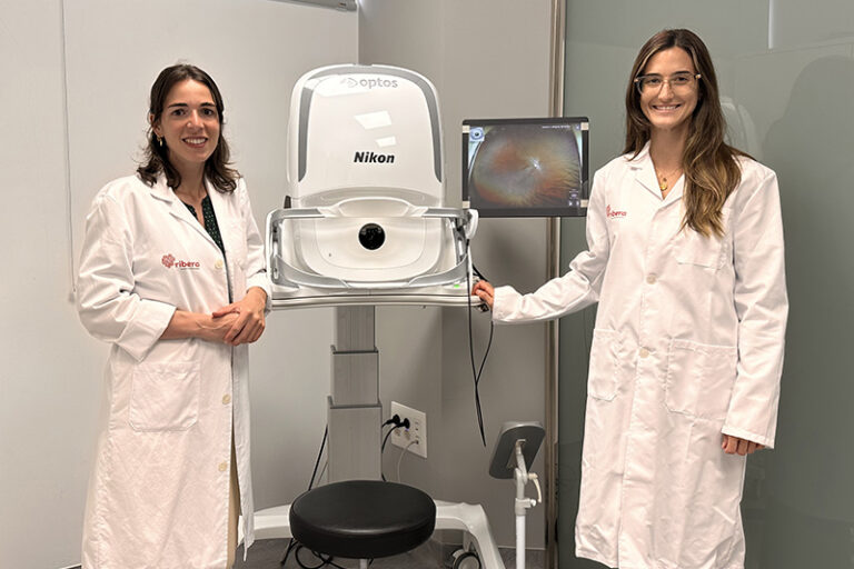 Ribera Povisa Hospital adds a new, state-of-the-art retinal imaging device to the Ophthalmology ...